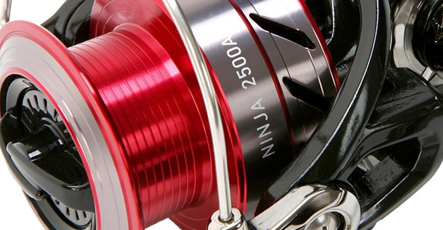 Обзор DAIWA NINJA LT 2500. Безынерционная катушка для спиннингов от ...